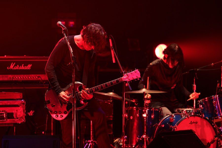 Autolux live at I'll Be Your Mirror in Tokyo