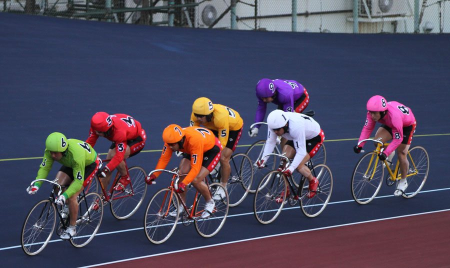 Keirin ‘Grand Prix 2011’ in Hiratsuka - TokyoReporter