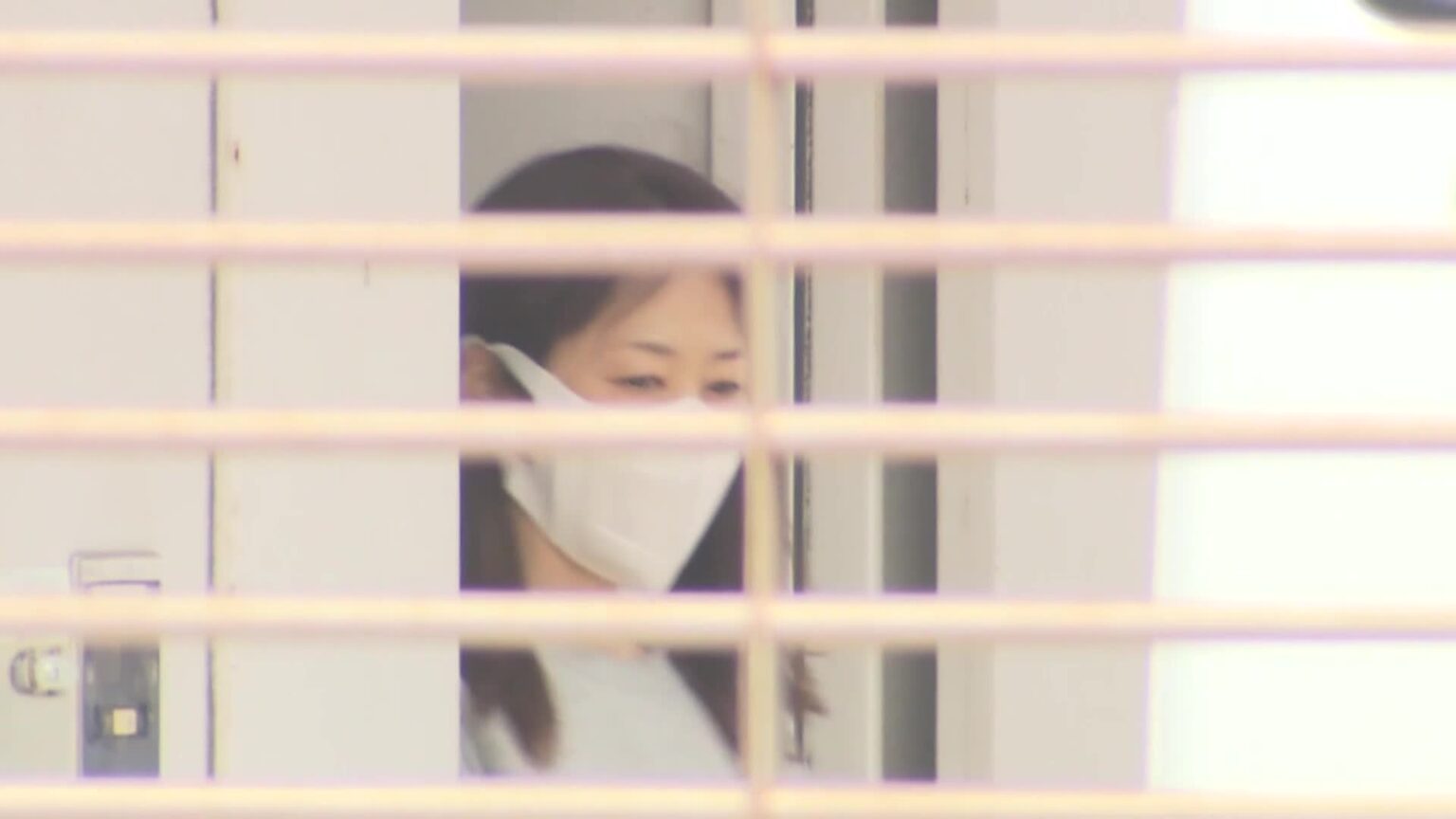 Fujisawa City worker accused of injuring convenience store manager ...