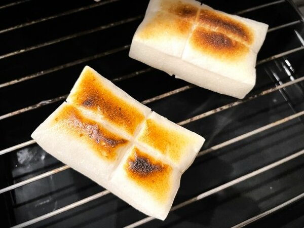 Tokyo Fire Department: 1 dead, 5 hospitalized due to choking on mochi ...